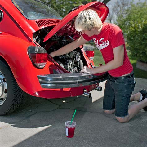 รูปภาพ ล้อ Vw โฟล์คสวาเก้น การขับขี่ ซ่อมแซม สีแดง ยานพาหนะ ข้อผิดพลาด รถสปอร์ต ซู