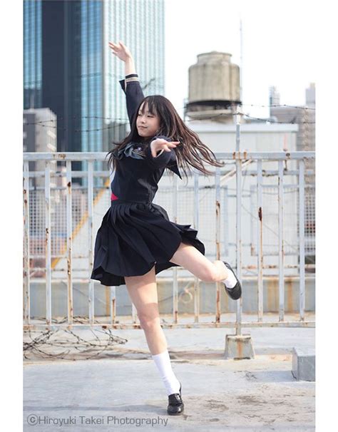 スパッツを穿いたjcjkがパンツ見せてくれた盗撮画像 可愛い校生