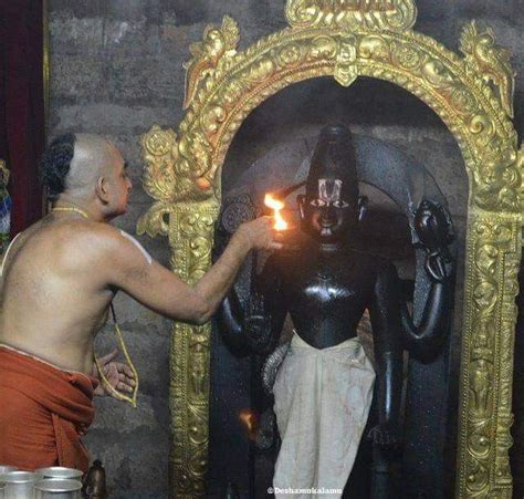 Mandasa Vasudeva Perumal Anjaneyar Hindu Deities Sri Rama