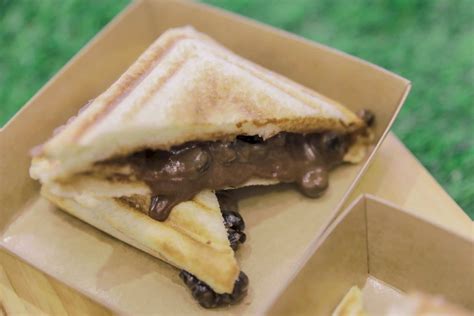 Breadtalk Now Has Bubble Tea Toasts Buns And Swiss Rolls From Just 1