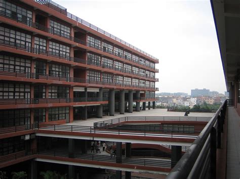 广州美术学院画展广州美术学院版画广州美术学院大学城大山谷图库