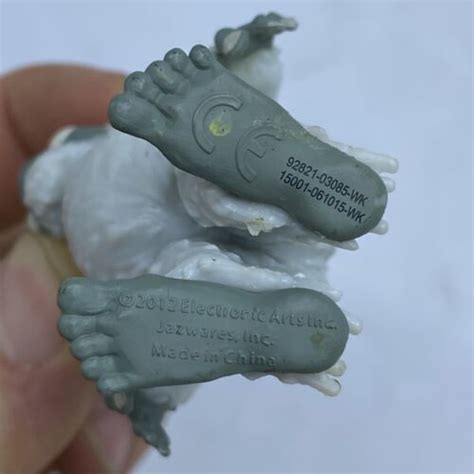 Plants Vs Zombies Fun Dead Figure Set Snorkel And Yeti 2012 Popcap