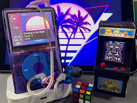 I Modded An Old Ipod Video Into The Outrunpod R Outrun