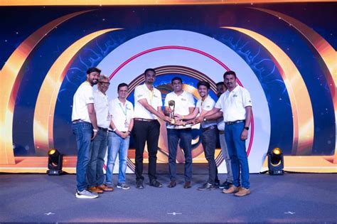1 Our Team Accepting Award From Mr Parth Jindal For Achieving Best