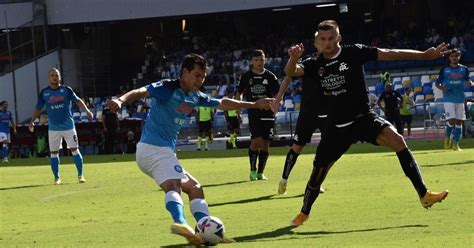 Chucky Lozano Colabora Con La Asistencia Del Triunfo Para El Napoli
