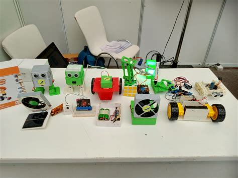 Digital School With Stem Education Digital School With Robotics Xrobotics