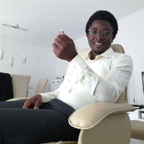 How Can I Explain Larger R Squared Cross Validation From Leave Many Out As Compared To To Leave