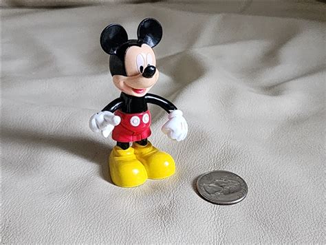 Disney Mickey Mose Posable Articulated 3 In Toy Pvc Toy