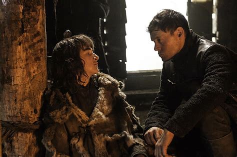 Tv 쇼 왕좌의 게임 밀기울 스타크 아이작 헴스 테드 라이트 Hd 배경 화면 Wallpaperbetter