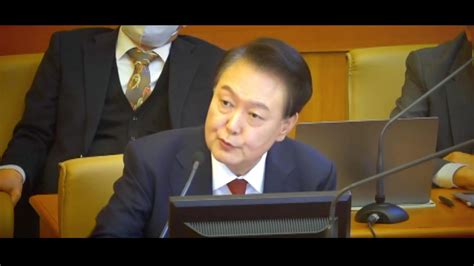 윤 대통령 탄핵 심판 출석 변론 종료 뒤 병원으로 이동