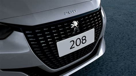 Peugeot Suma A La Gama Del 208 Una Nueva Versión Parabrisas