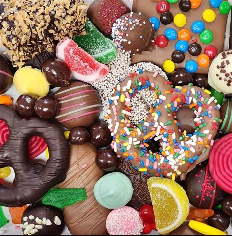 The Candy Cottage And Ts Latham Ny