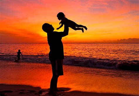 اشعار عن الاب الحنون إنتظر