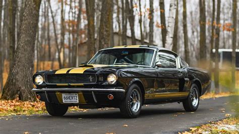 Shelby Gt 350 H Von Hertz Mietwagen Mit 310 Ps Kommt Unter Den Hammer
