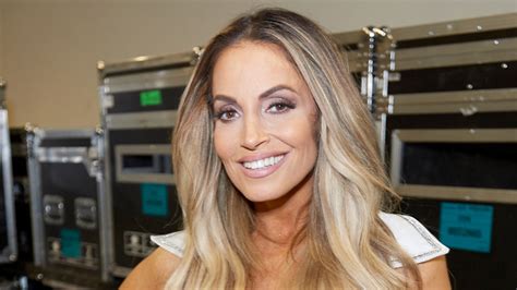 Trish Stratus Looks Back On Historic Wwe Raw Main Event Against Lita