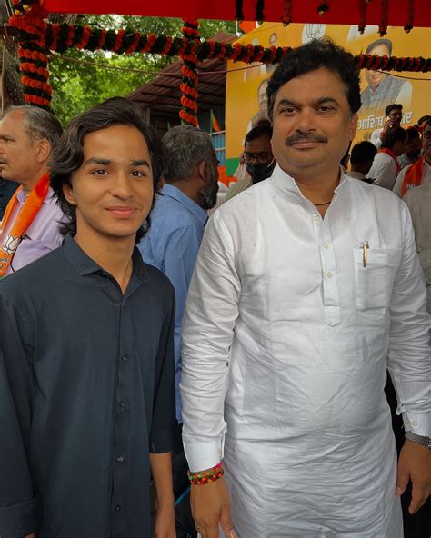 Meet Jain Aapkaapnameetjain • Instagram Photos And Videos