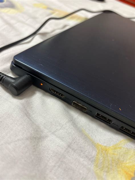 What To Do If The Metal Part Of A Usb Dongle Is Stuck Inside The Port Rcomputers