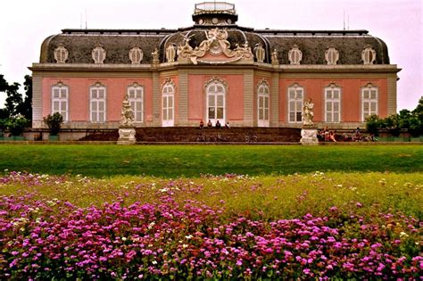 Замок Бенрат — Европа, Германия, Северный Рейн-Вестфалия