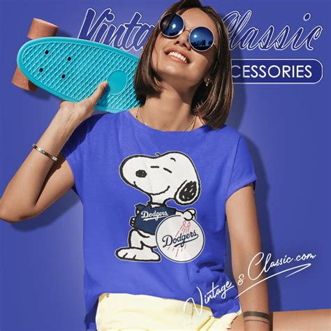 Snoopy Los Angeles Dodgers Shirt Vintagenclassic Tee