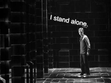 مجموعه عکس پروفایل سیاه و سفید غمگین و خاص برای تلگرام و اینستا