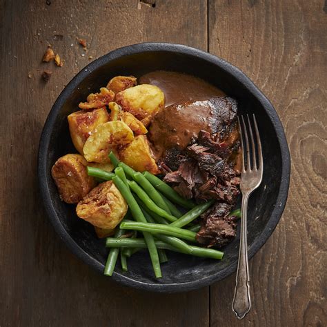 Beef Cheeks Massaman Curry At Max Ogilvie Blog