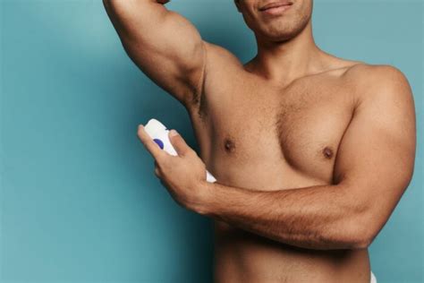 The Difference Between Deodorant And Antiperspirant I Bozak