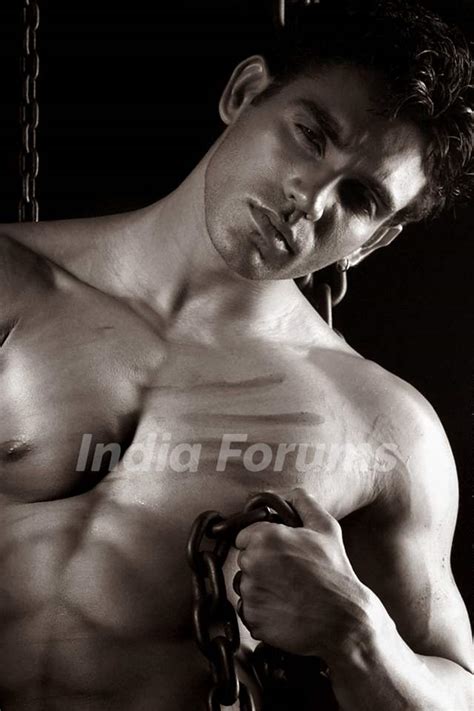Dakssh Ajit Singh Photo