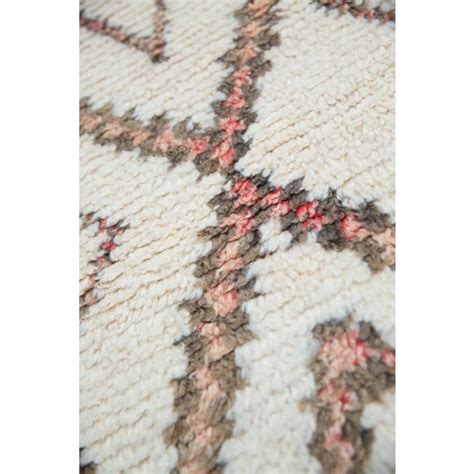 Early 2000s Natural White Brown And Rose Vintage Marmoucha Moroccan Rug