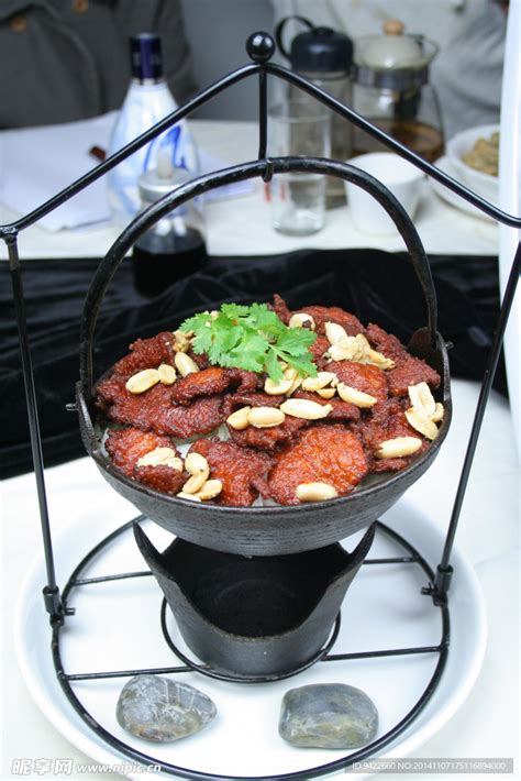 吊锅香烤肉摄影图传统美食餐饮美食摄影图库昵图网