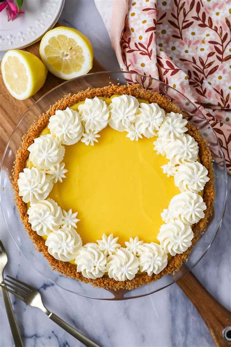 Lemon Meringue Pie With Graham Cracker Crust