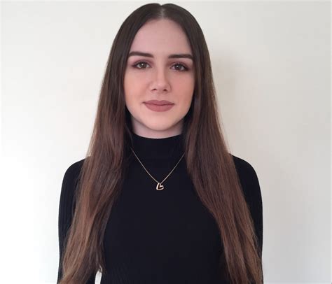 Tetiana K Statysta I Hostessa W Agencji Statystów Infernal