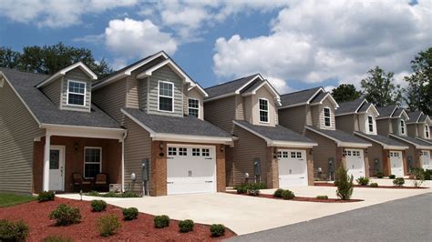 Neighborhood Houses