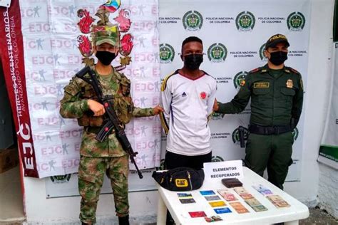 Tres Capturas Y Dos Aprehensiones Dejaron Operaciones Del Ejército En