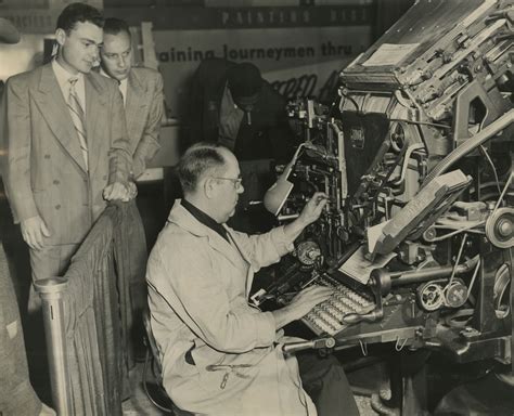 1895 Linotype — International Printing Museum