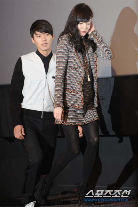 [포토] 무대오르는 임수정 이기적인 각선미