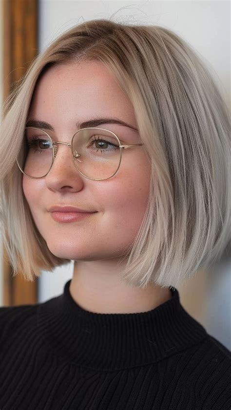 24 Easy Hairstyles For Round Faces Perfect For Busy Schedules Artofit