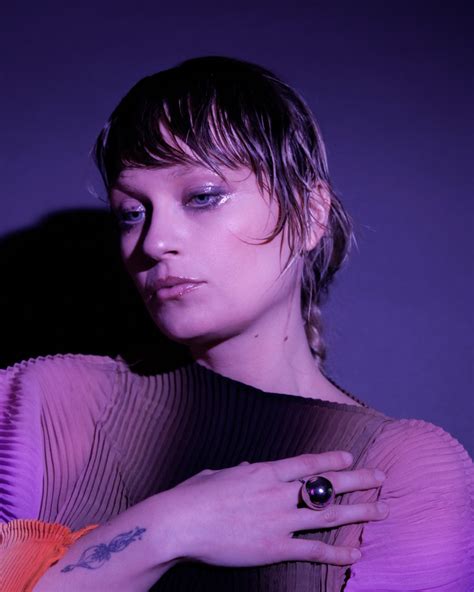 Nadia Struiwigh Lp ↻record Turnover Nadia Struiwigh Lp ↻record Turnover