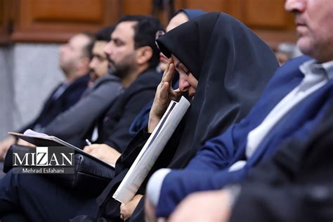 فرارو تصاویر دادگاه رسیدگی به شکایت خانواده شهدای غواص