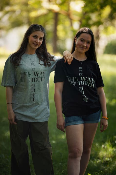 Shirts Für Männer T Shirts Für Männer Mit Christlichem Statement