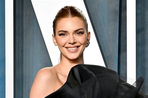 Where Is Kendall Jenners House Evening Showbiz