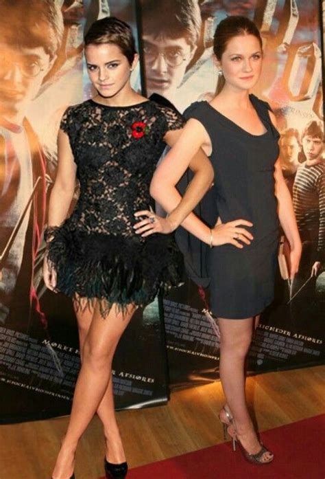 Emma Watson And Bonnie Wright Bonnie Wright Harry Potter Cast Harry