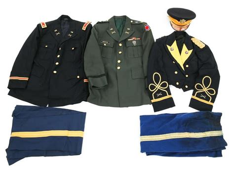 United States Army Officer Dress Blue Full Uniform W Signal Epaulets