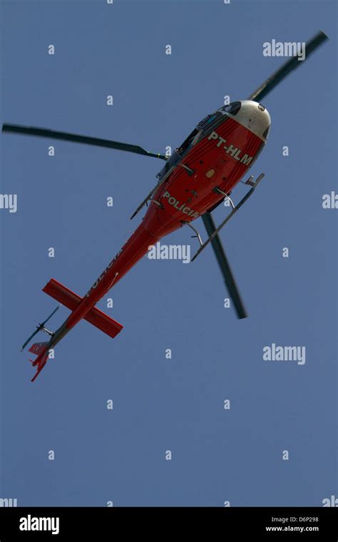 Helicopter Eurocopter As350 Fotos Und Bildmaterial In Hoher Auflösung