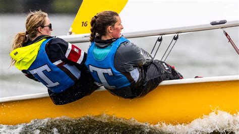 Womens Sailing Finishes Fifth At Southern New England Team Race
