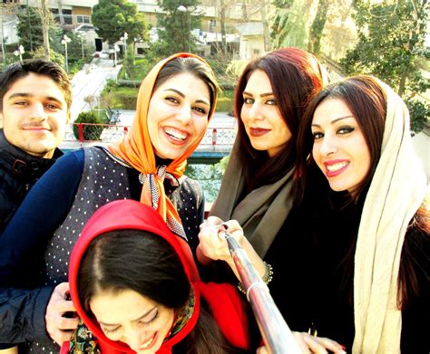 Neda Afshar ندا افشار Instagram Afsharneda Facebook