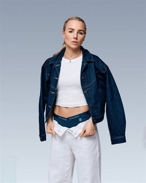 Snuggs Launches Period Underwear With Manchester City Women