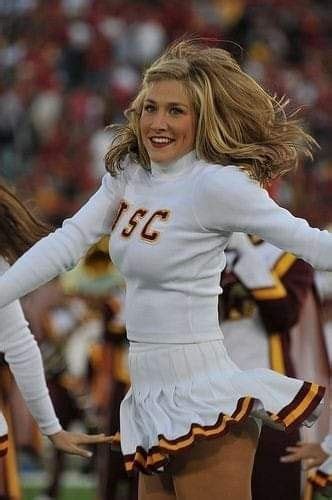 Pin By Chris Plummer On Skirts Up Professional Cheerleaders Girls Gallery Usc