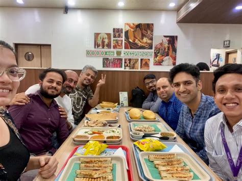 Praveen S On Linkedin Teamworksdreamorks Lunches Selfie