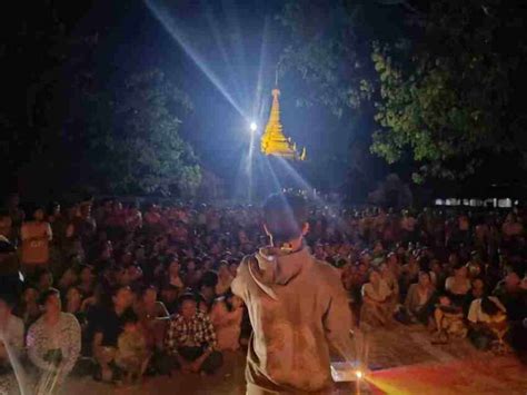 ဝက်လက်မြို့နယ်တွင် တော်လှန်ရေး ရုပ်ရှင် ပြသပြီး စစ်အာဏာရှင် ဆန့်ကျင်ရေး