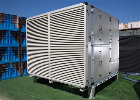 Machine That Extracts Water From Air Repurposed For Humanitarian Efforts